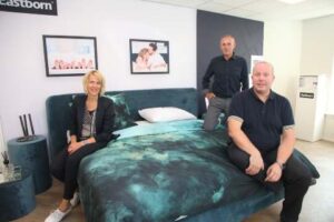 Kooloos specialist in slapen en raambekleding.